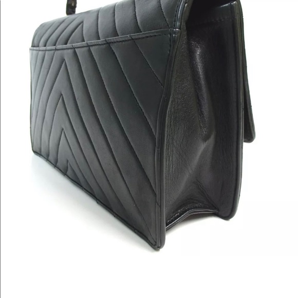 CHANEL | Bags | Chanel Lambskin Quilted Cc Closure Shoulder Bag | Poshmark